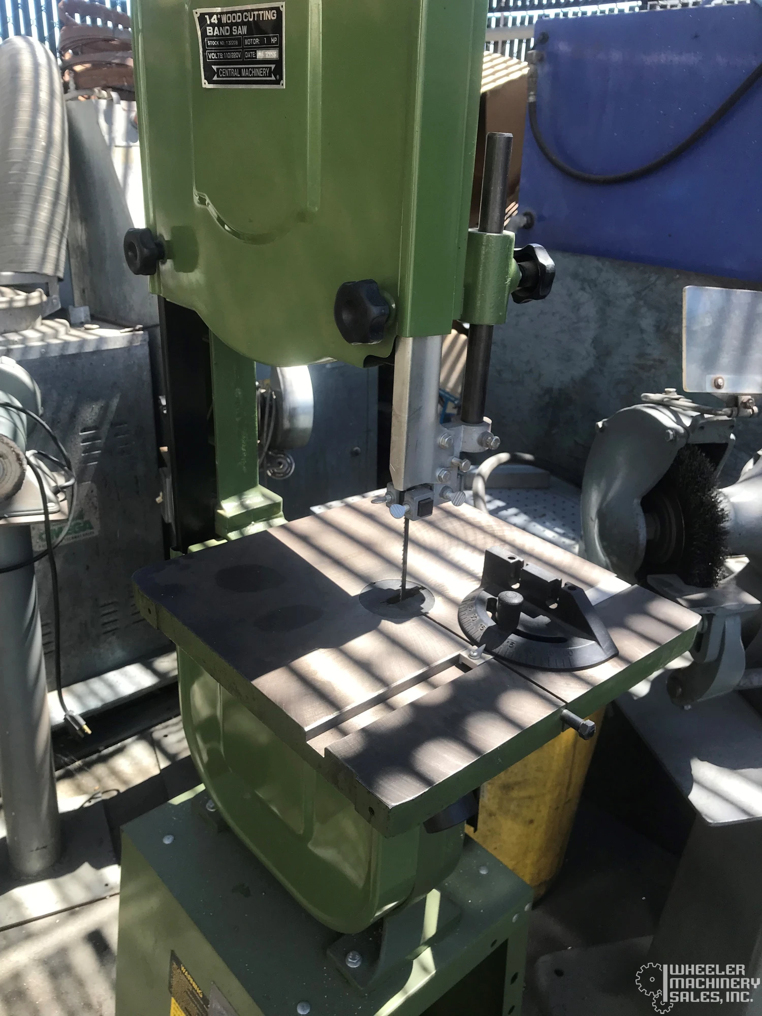 Central machinery 14 bandsaw store